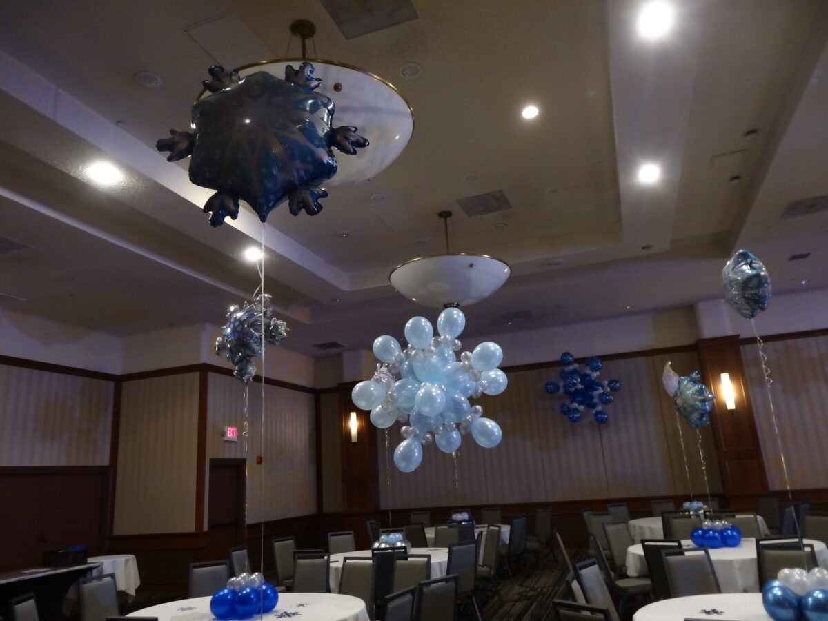 Floating Balloon Bouquets | Balloon Decor | Balloon Artistry by Mandana