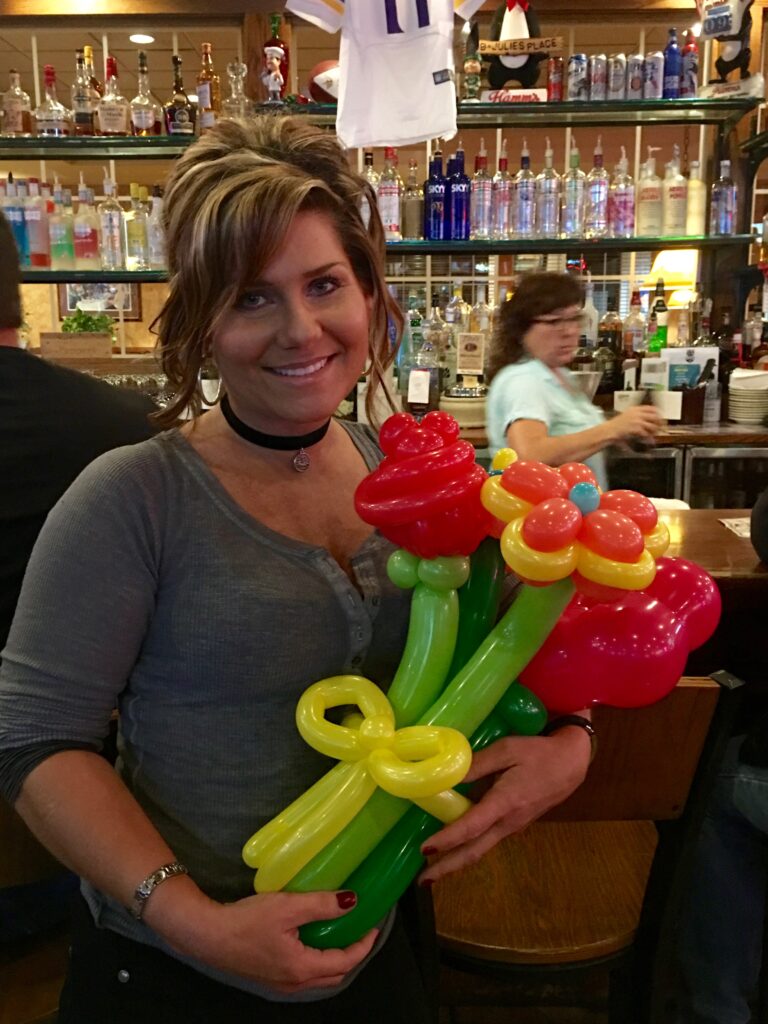 Balloon Twisting | Balloon Artist Twin Cities | Balloon Artistry By Mandana